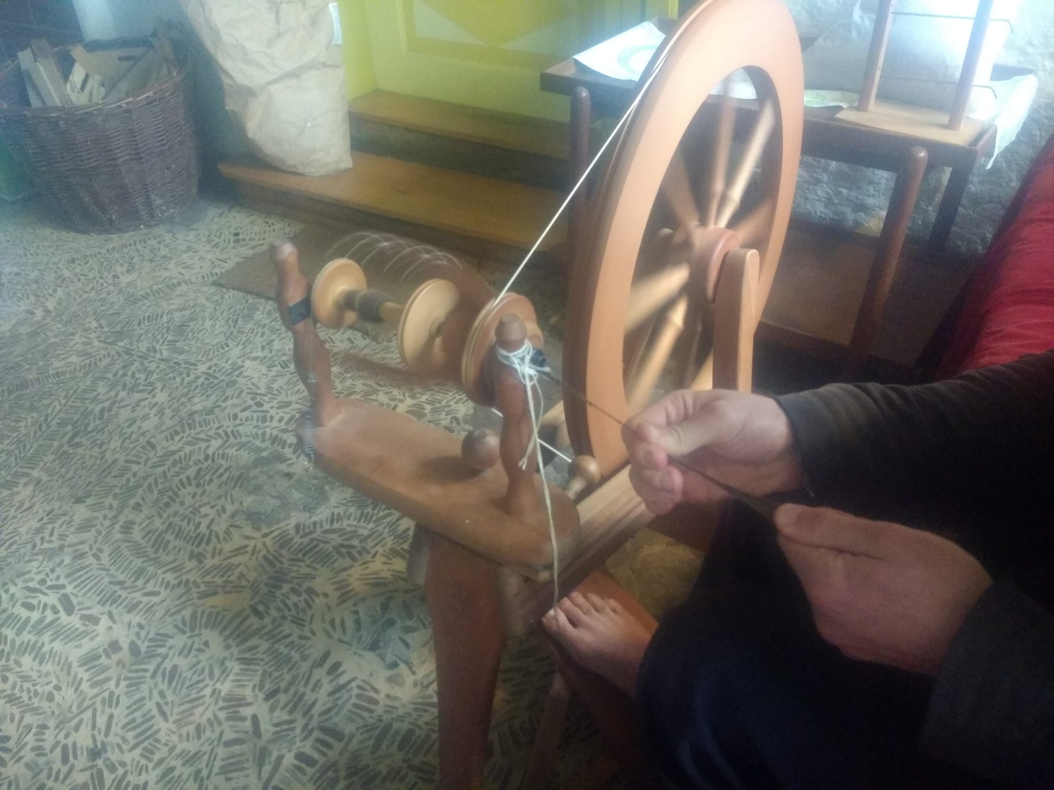 Spinning Wool – Exploring Alternatives
